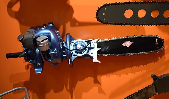Can Chainsaws Start a Fire? - Outdoor Tool Guide